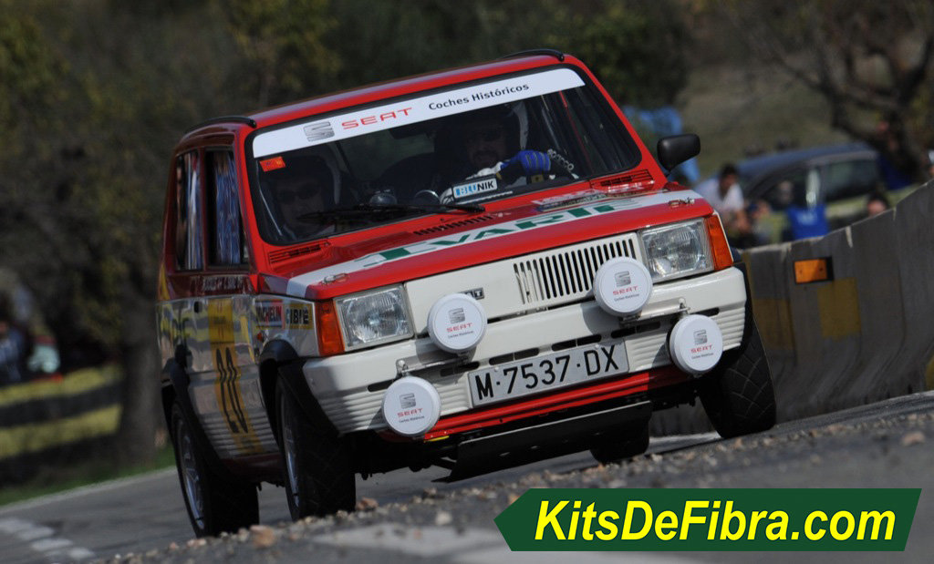 Ejemplos de montaje de aletines en un Seat Panda Grupo 2